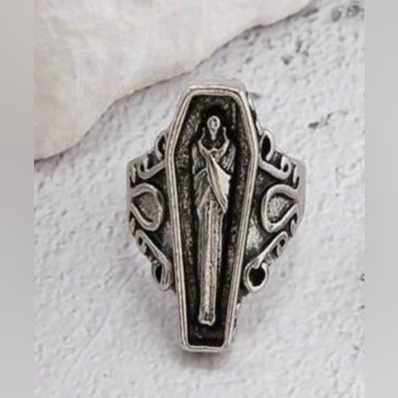 Accessories | Coffin Embalmed Body Corpse Mummy Vampire Crypt Tomb Goth ...
